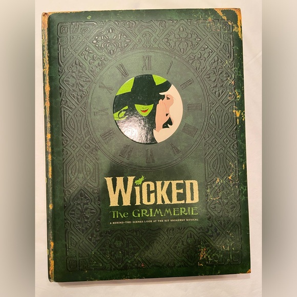 Other | Wicked The Play A Behind The Scenes Look At The Hit Broadway ...